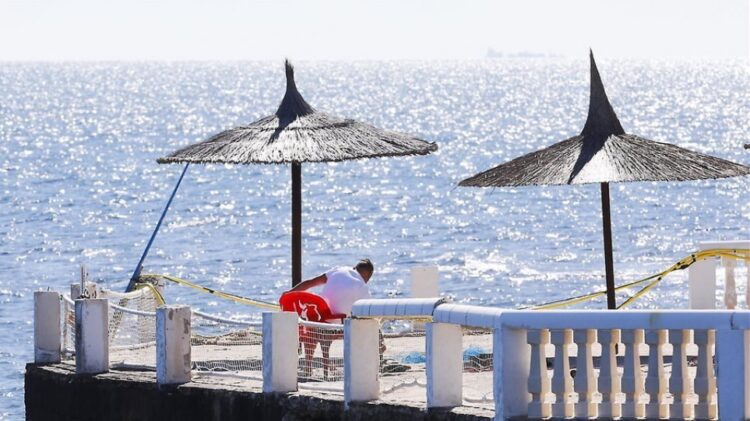 Έφοδος της Οικονομικής Αστυνομίας.. Παραβάσεις σε Πάργα και Σύβοτα ...