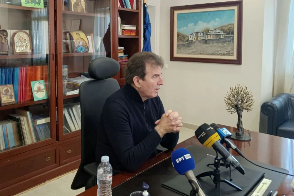 Ο Χρυσοχοΐδης αλλάζει το… δόγμα του!! Φέρνει συνοριακούς, περιπολικά ...